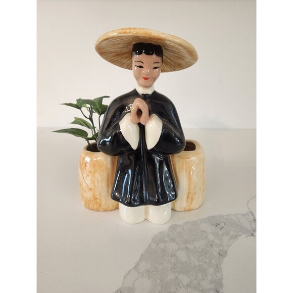 Walter Wilson | Accents | Vintage Walter Wilsonsigned Figurine Japanese ...